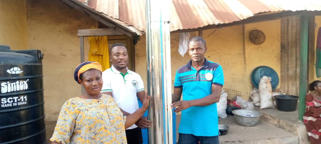 Bole District Community Foundation supports fire victim. - Yagbon Radio ...